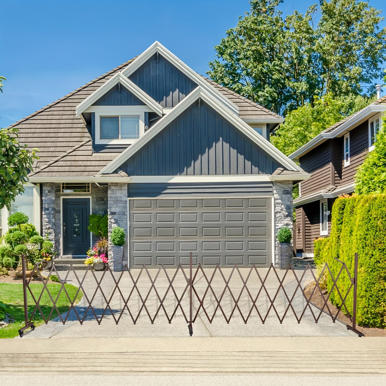 Portable Expandable 130 Retractable Driveway Fence Gate For ...