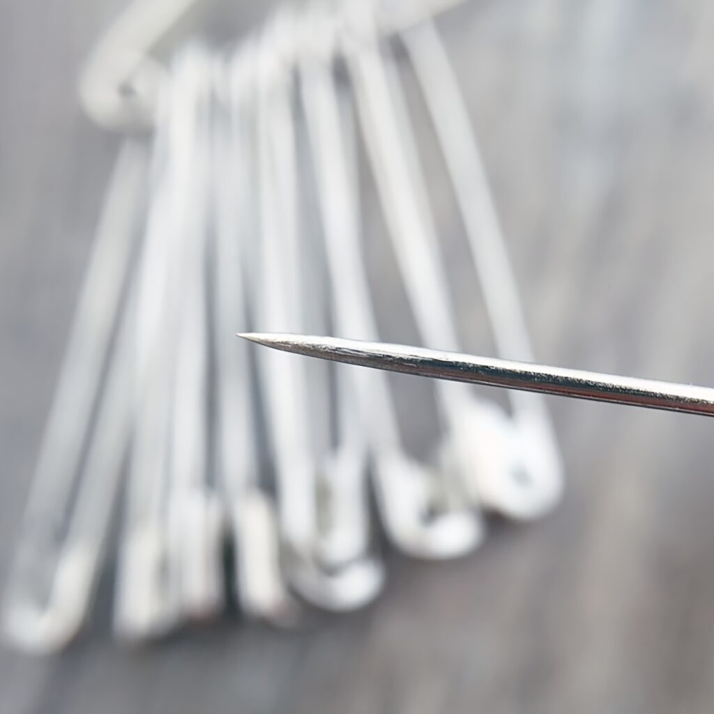 Multipack Metallic Silver Safety Pins Assorted Sizes Diy Sewing ...