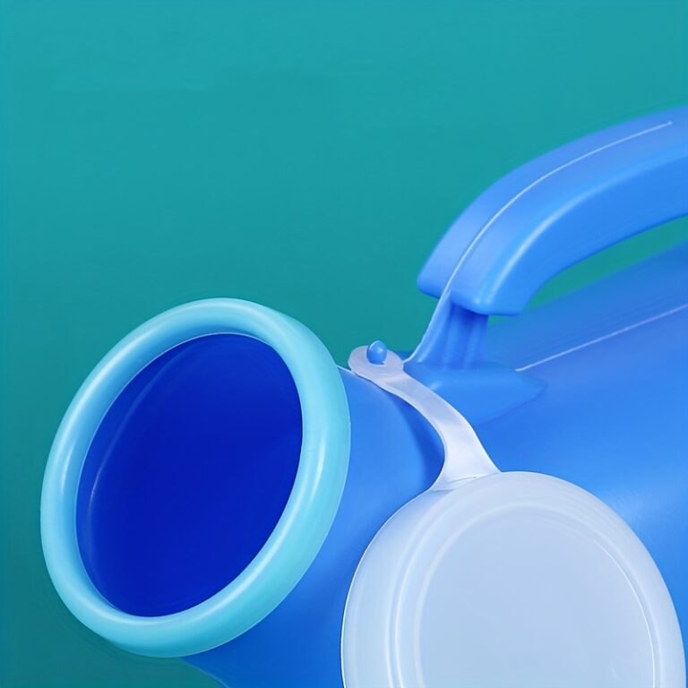 Portable Car Urinal Bottle For Men Elderly Travel Potty With Lid - Free ...